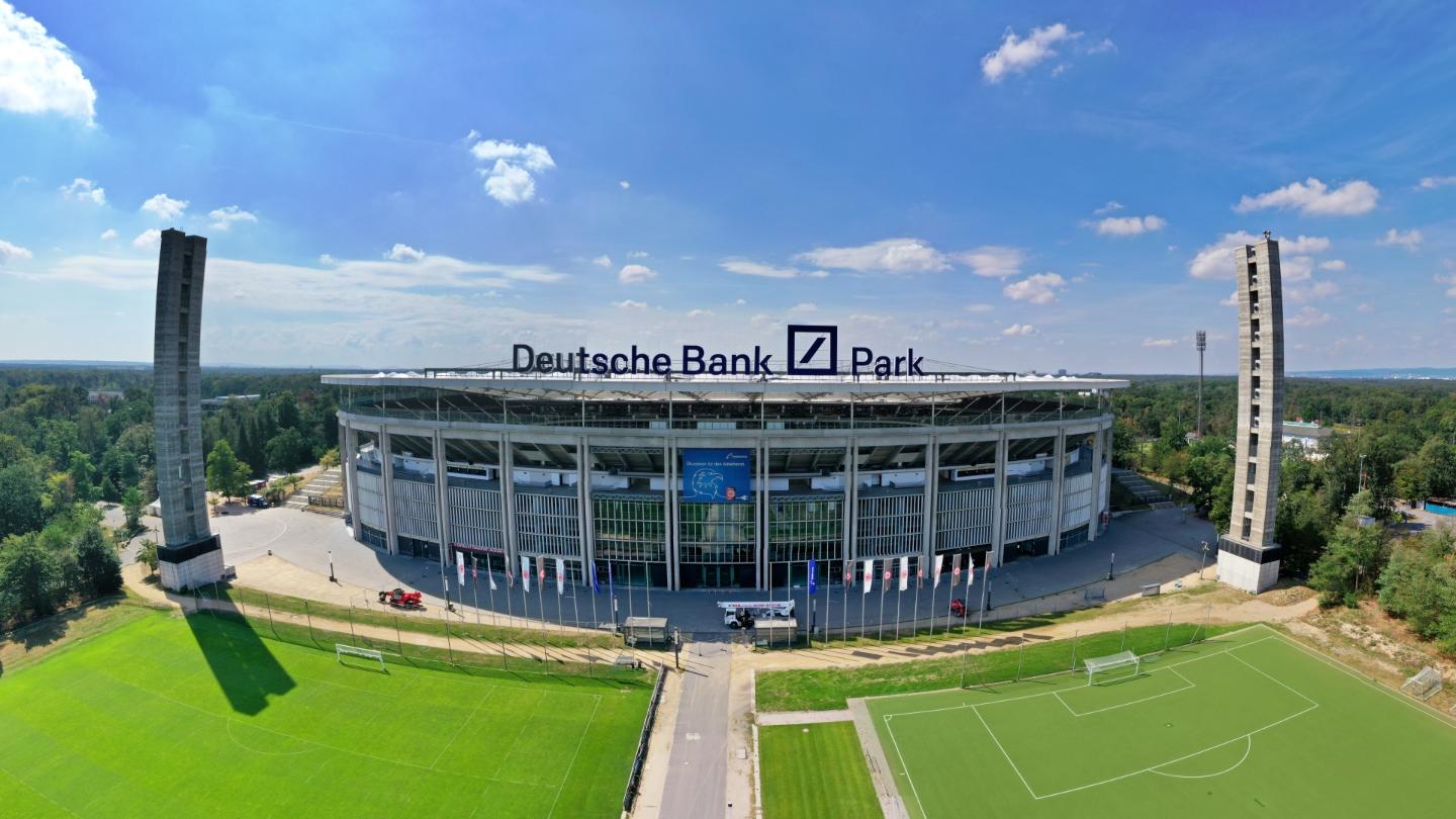 Führung Eintracht Stadion & Bash Rooms Frankfurt | SJH