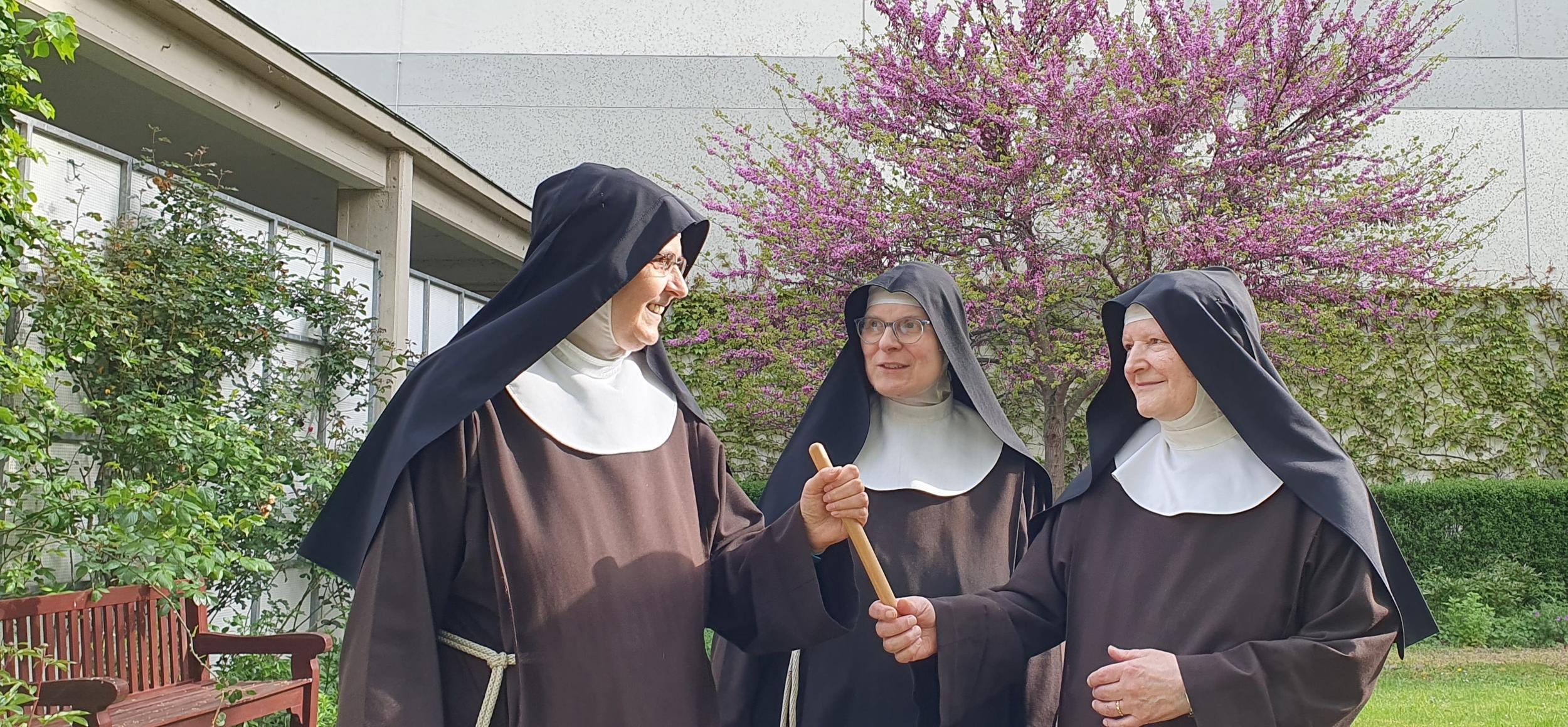 "Staffelübergabe" im Leitungsteam | Klarissen-Kapuzinerinnen Mainz
