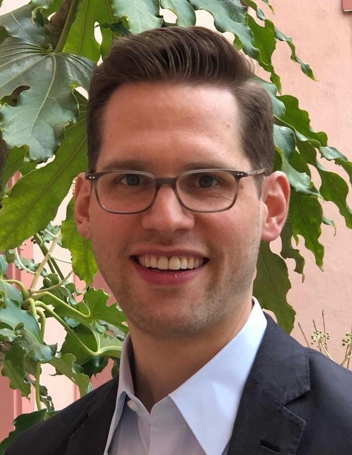 Dr. Sarah Thieme und Dr. Martin Belz sind neu gewähltes Sprecher ...