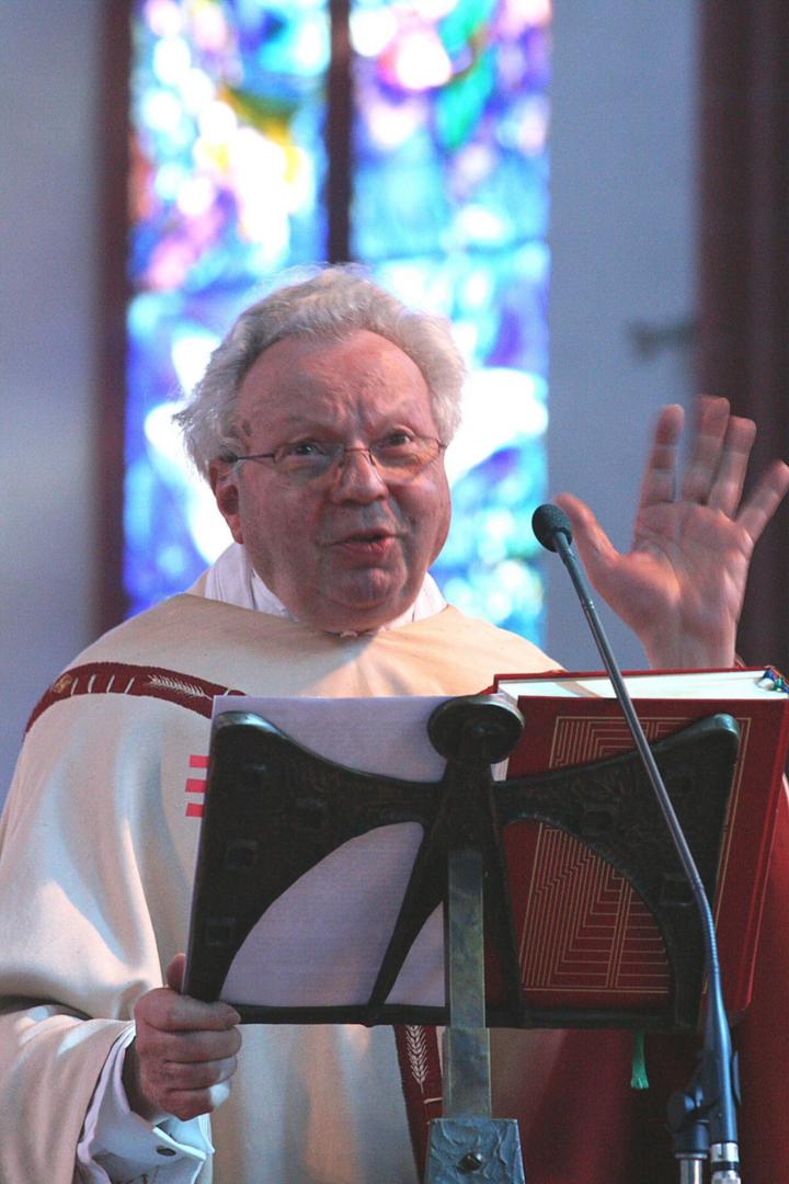 70 jähriges Priesterjubiläum von Monsignore Klaus Mayer Pfarrei St. Stephan Mainz