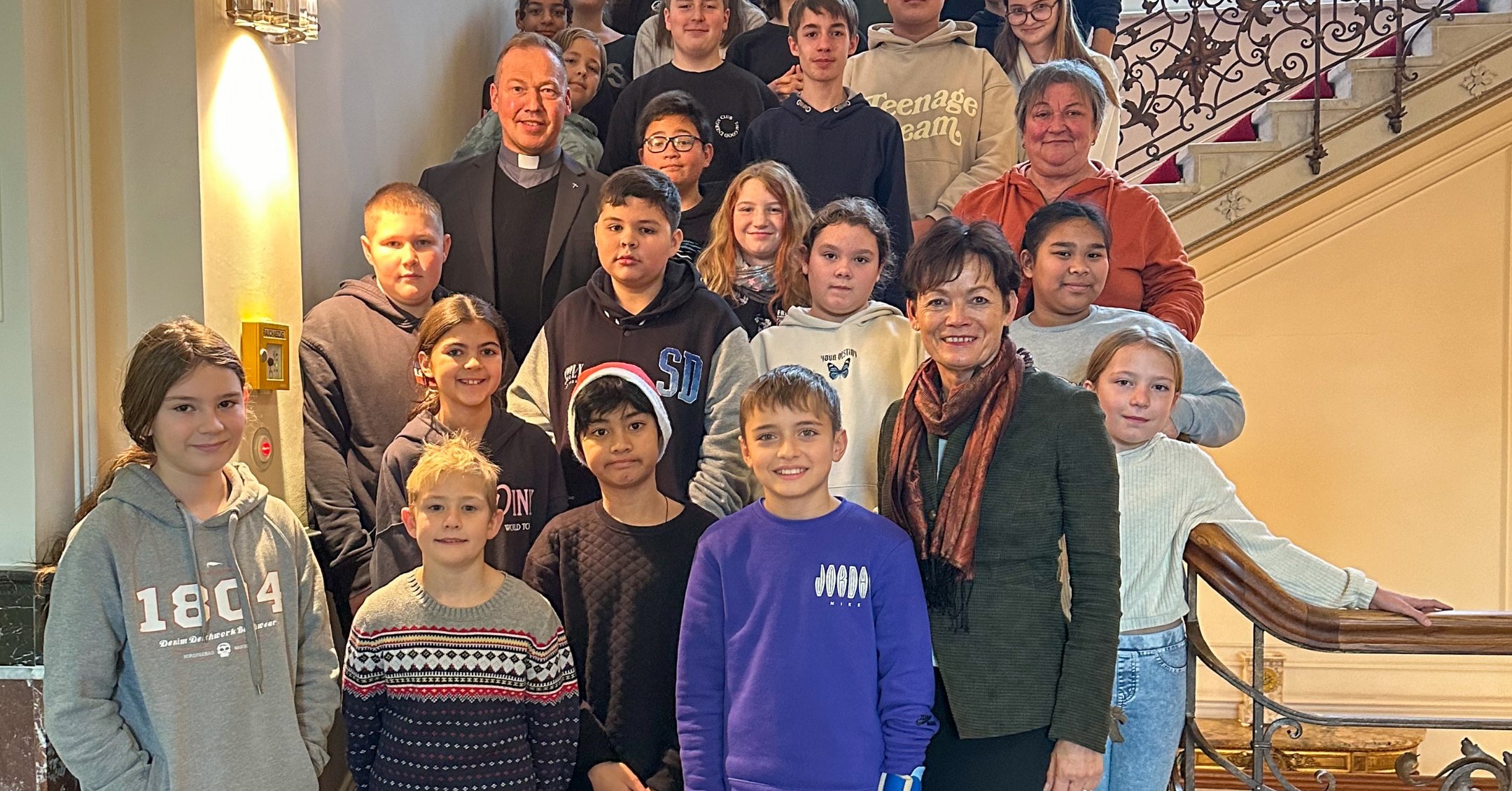 Besuch der Messdiener in der Staatskanzlei in Wiesbaden bei Frau ...