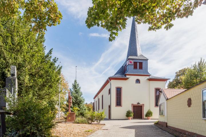Unsere Kirchen Pfarrgruppe Astheim-Trebur-Geinsheim