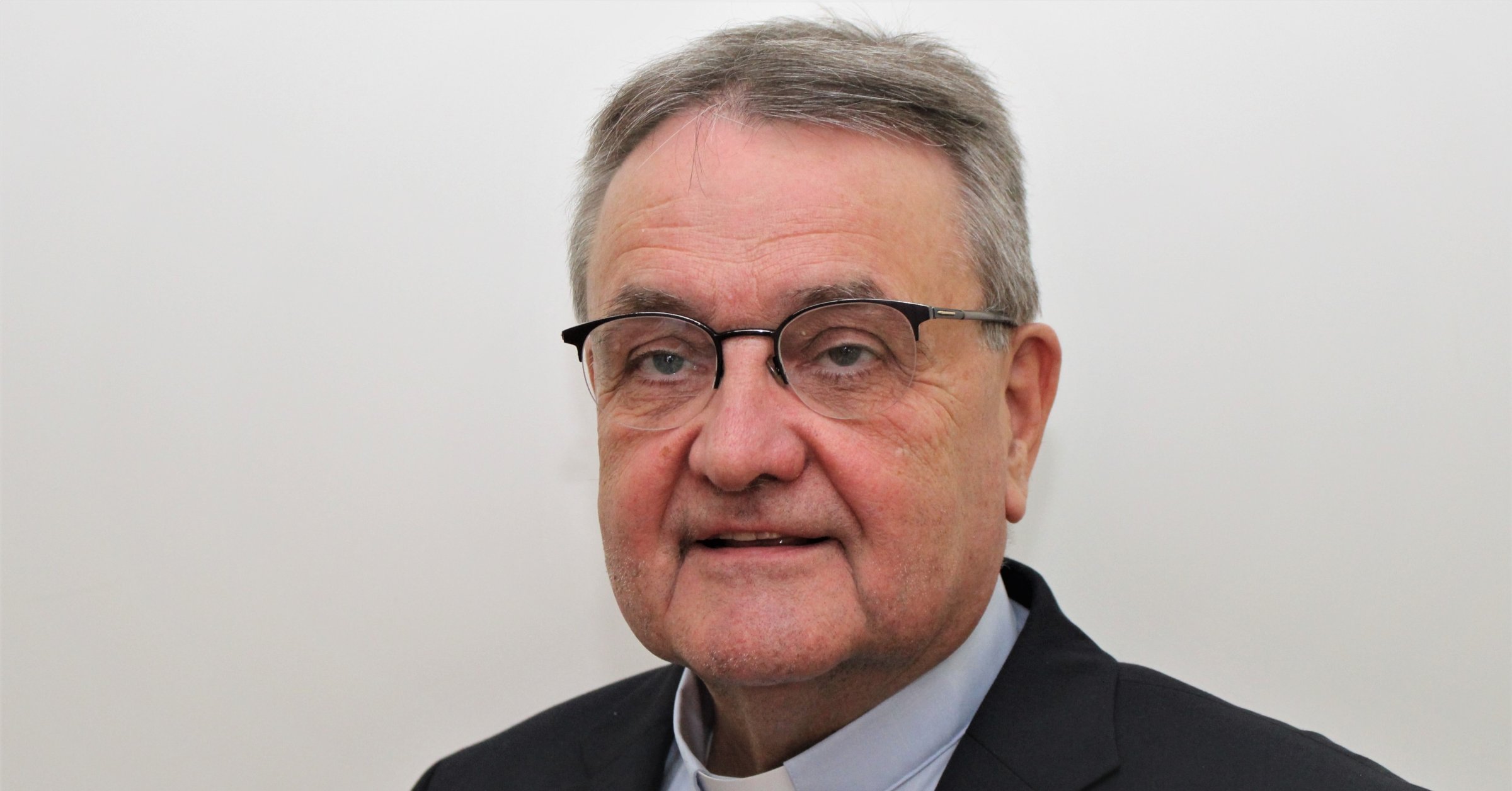 Bischöfe von Limburg und Mainz führen ihre Kirchengerichte zusammen ...