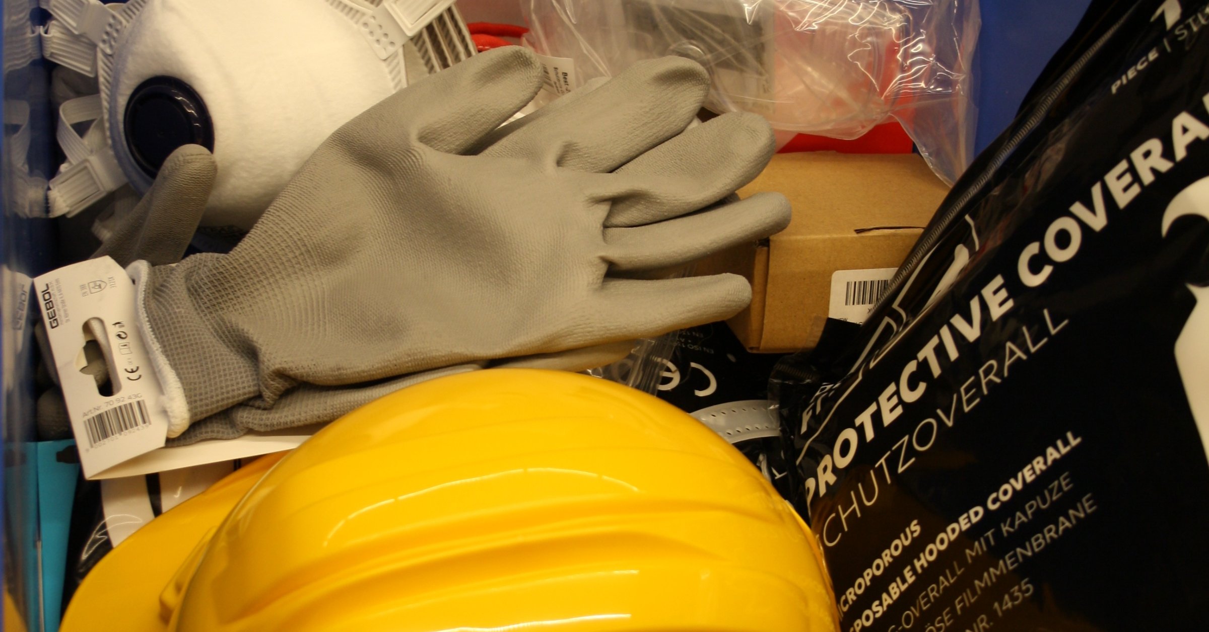 Notfallset zur Rettung von Büchern | Pressestelle Bistum Mainz